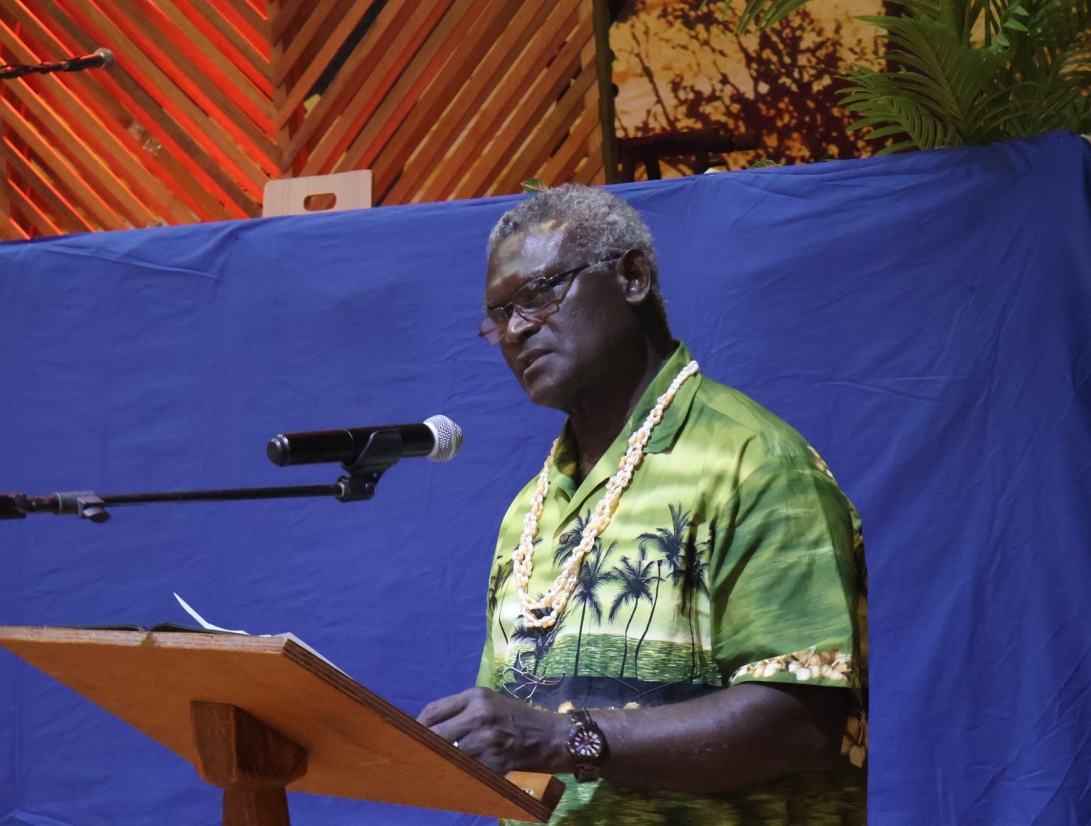 PM GRACED OUTRIGGER AND CANOE FEDERATION FUNDRAISER - Solomon Islands ... PM GRACED OUTRIGGER AND CANOE FEDERATION FUNDRAISER - Solomon Islands ...