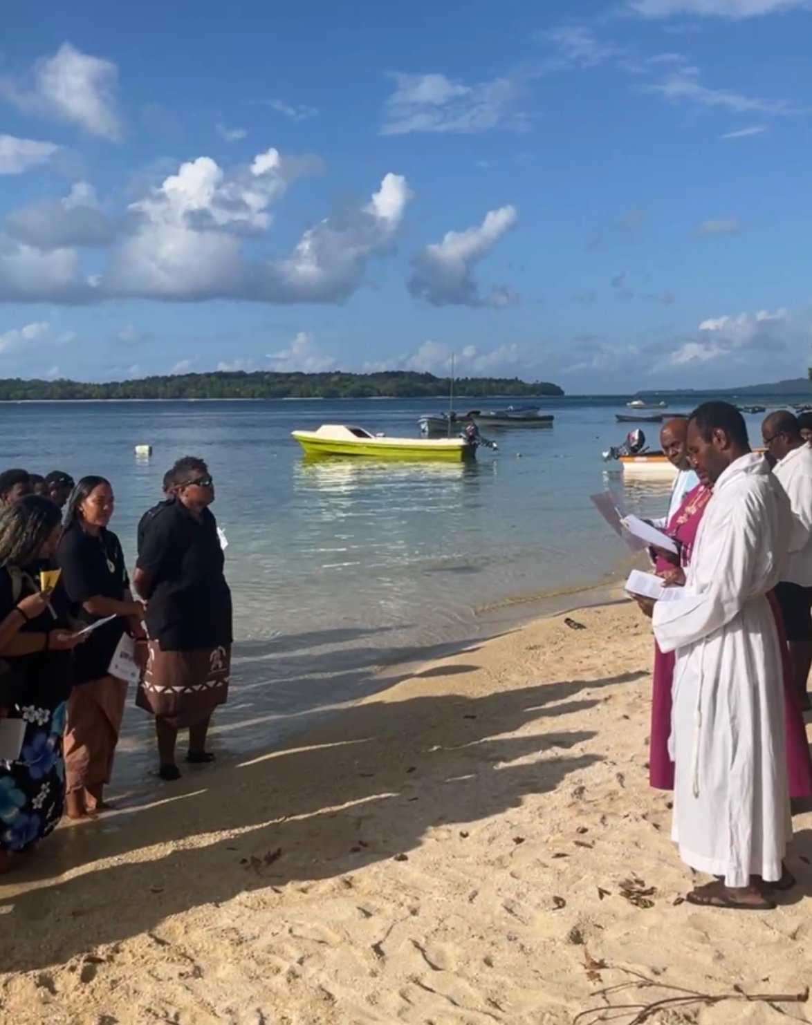 Traditional Voyage Canoes Depart Temotu for Pacific Islands Forum in ...
